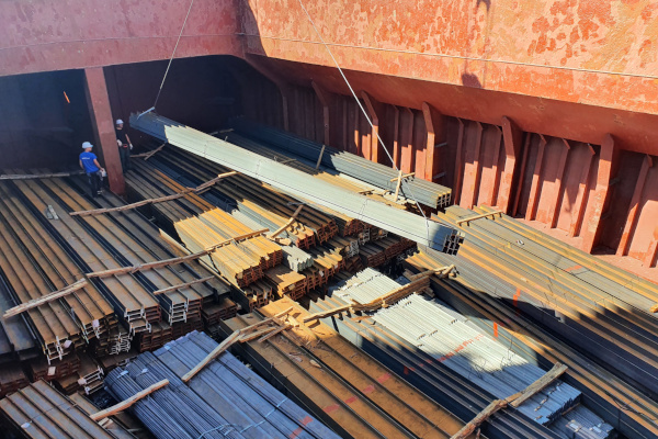 Stevedoring – DTS LOGISTIC SERVICES